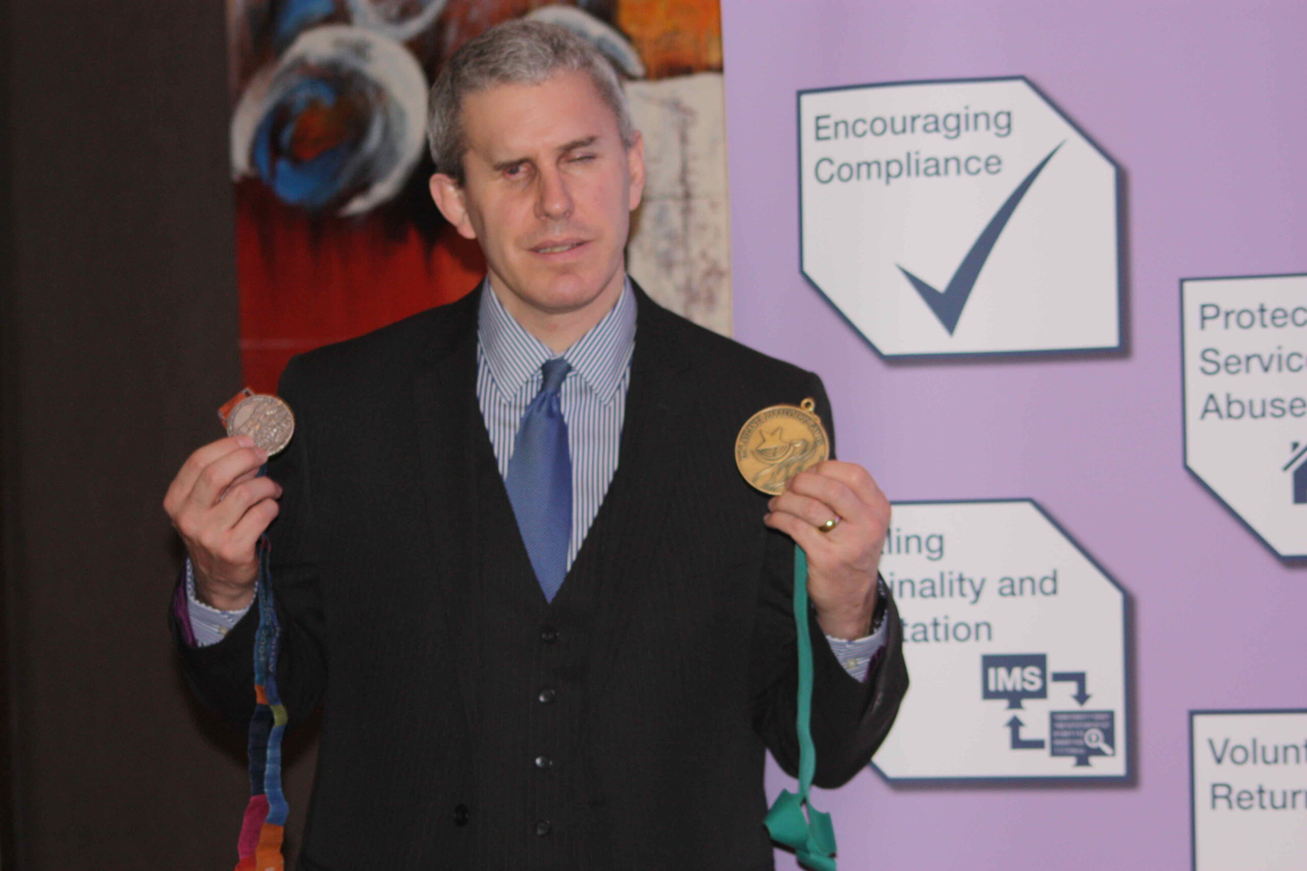 Discus-1 - Ian Rose Resilience Ian Rose Resilience